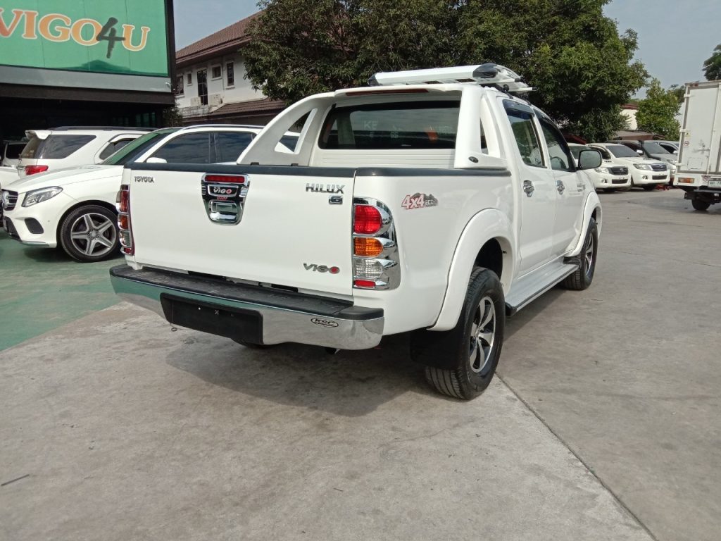VIGO 4WD 2008 3.0G AT DOUBLE CAB WHITE 6611 - Hiluxthailand
