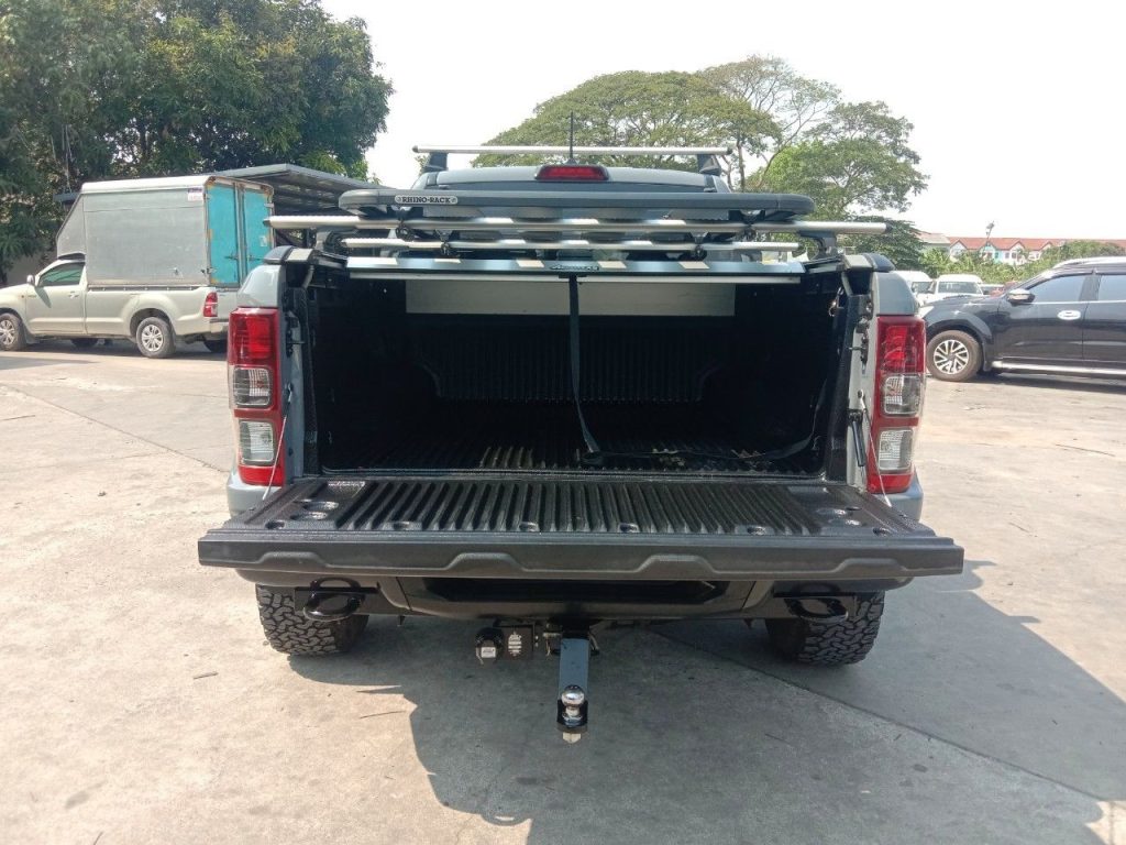 2020 TOYOTA HILUX VIGO DOUBLE CAB 2.0 4WD AT GRAY 0469 - Hiluxthailand