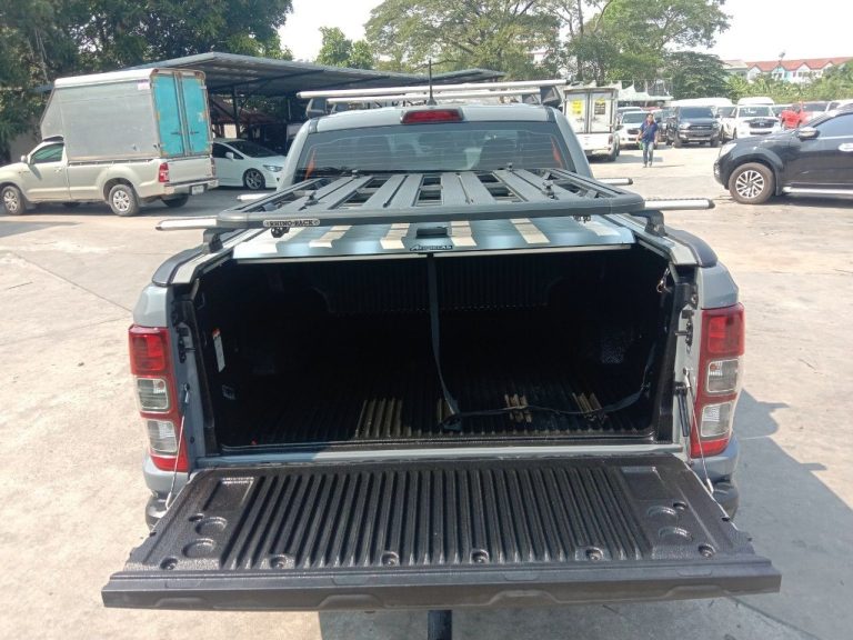 2020 TOYOTA HILUX VIGO DOUBLE CAB 2.0 4WD AT GRAY 0469 - Hiluxthailand