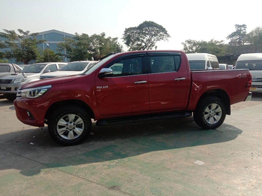 2015 TOYOTA REVO 4WD 2.8 G MT Double Cab RED - H5695 - Hiluxthailand