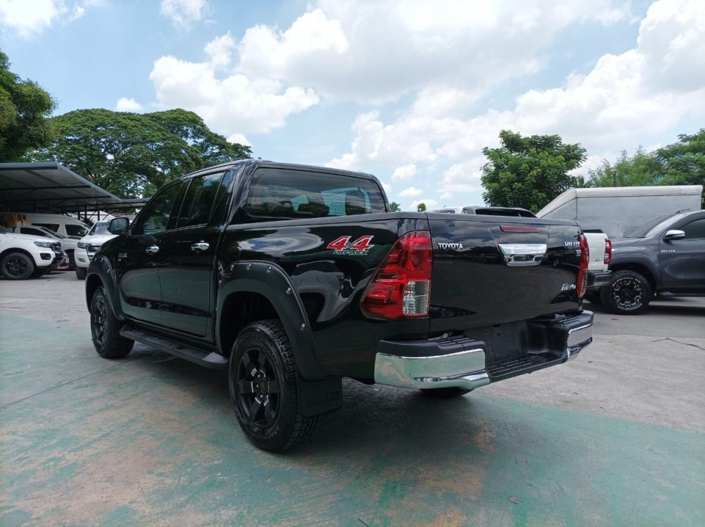 2018 TOYOTA HILUX REVO DOUBLE CAB 2.8 4WD AT BLACK 8670 - Hiluxthailand