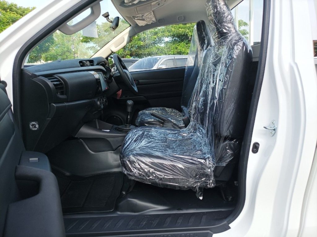 2021TOYOTA REVO 4WD 2.8 J MT Standard WHITE - H8663 - Hiluxthailand